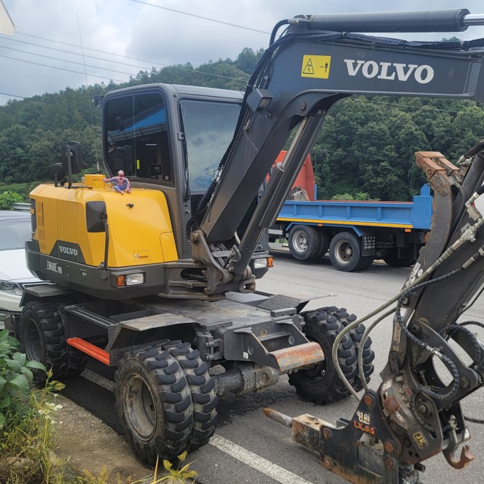 볼보 EW60E(21년)팝니다.