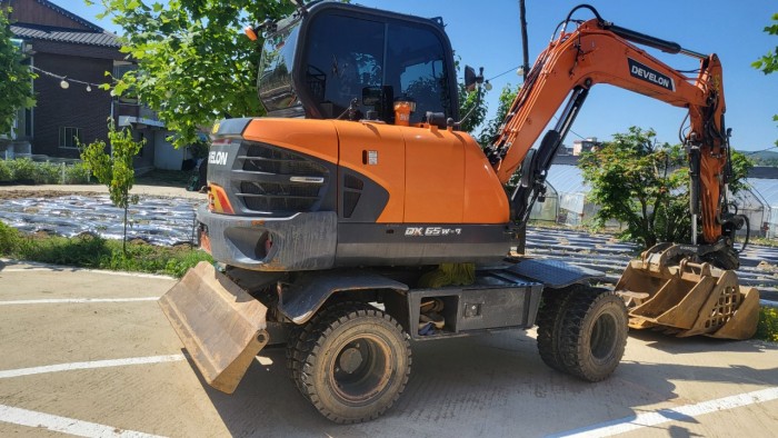 두산 03W DX65W-7 2023년 960시간 풀세트 구성 매매