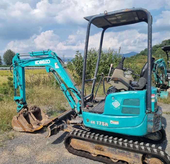 코벨코 SK17 2015년식