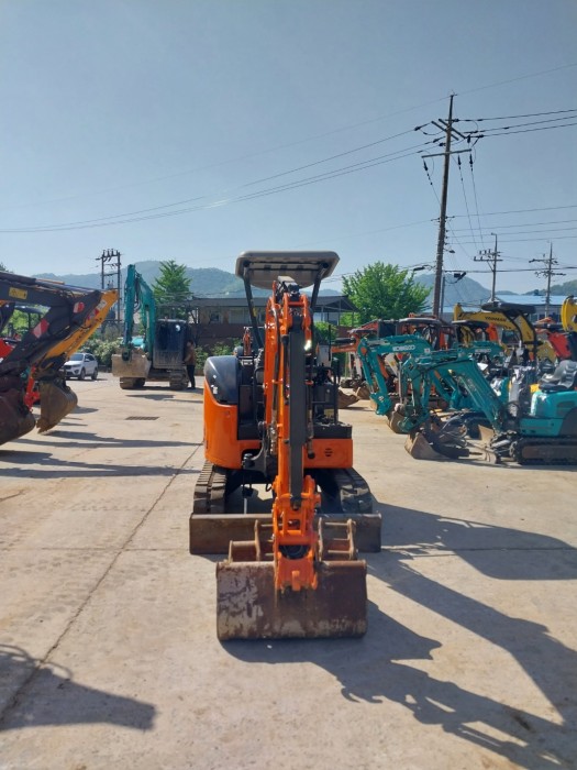 히타치 ZX20 2017년 판매합니다.