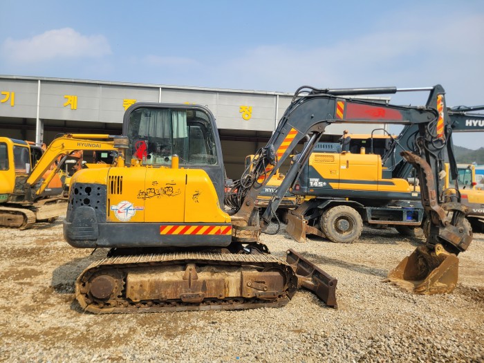 현대 R555-7K 2005년식 회전링크, 코끼리집게 구성